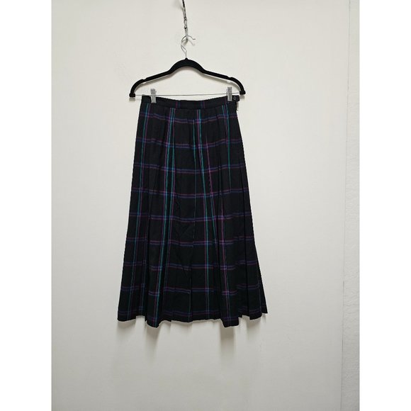 Pendleton | Skirts | Pendleton Size Plaid Wool Skirt Navy Blue Green ...